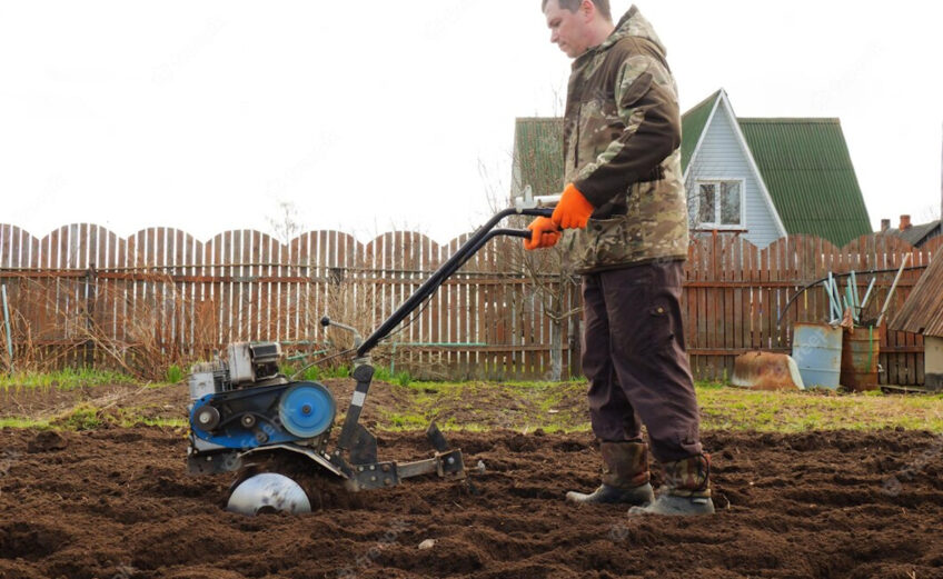 Prix pour faire labourer un terrain : ce qu'il faut savoir